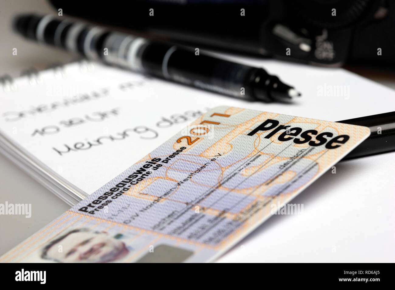 Official German press card Stock Photo - Alamy