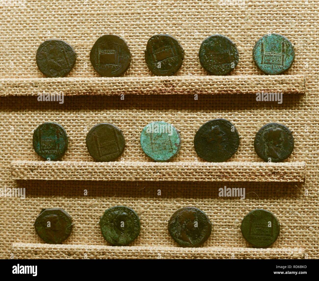 Altar of Lugdunum on Roman coins - Musée gallo-romain de Fourvière - 14 ...
