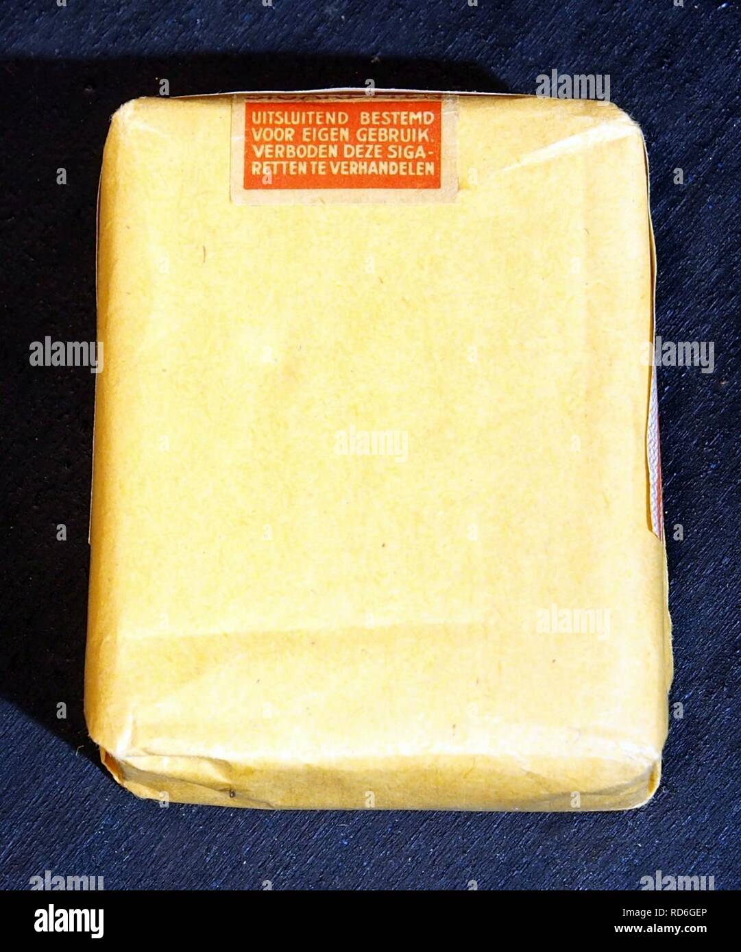 Sigaretten hi-res stock photography and images - Alamy