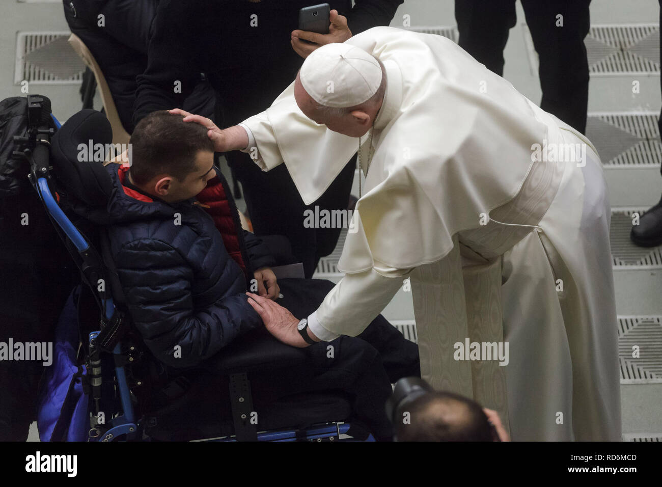 Papal audience hall hi-res stock photography and images - Alamy