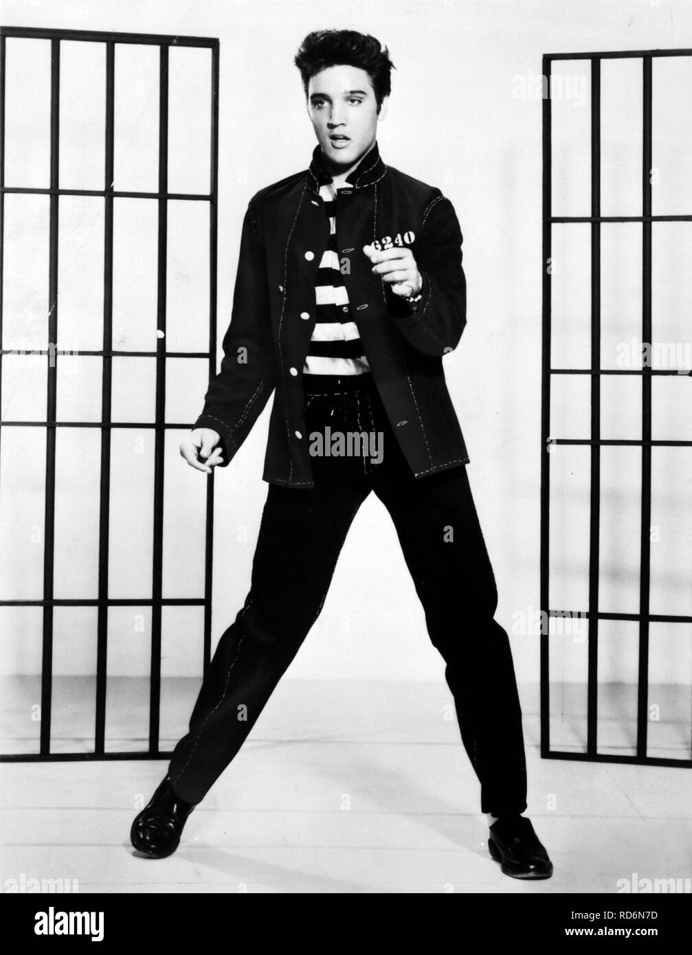 The american singer elvis presley hi-res stock photography and images ...