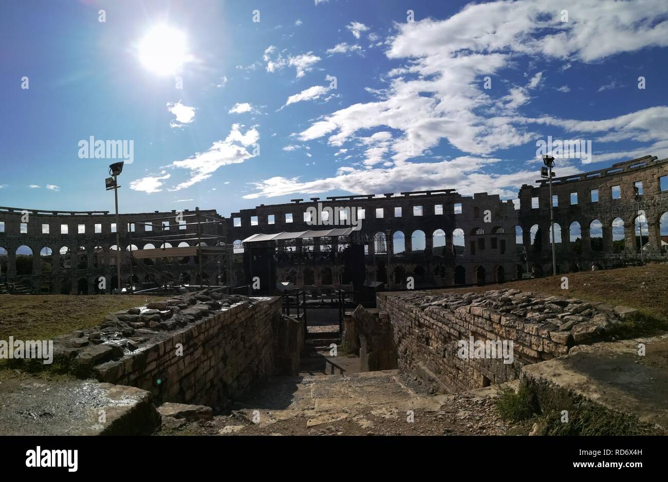 Pula amphitheatre interior hi-res stock photography and images - Alamy