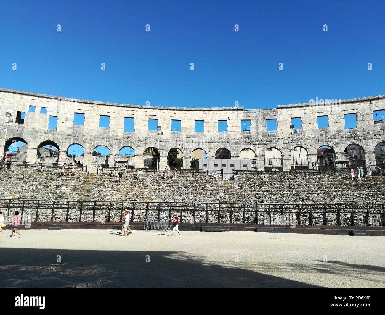 Amphitheatre (Pula), interior 100 Stock Photo - Alamy