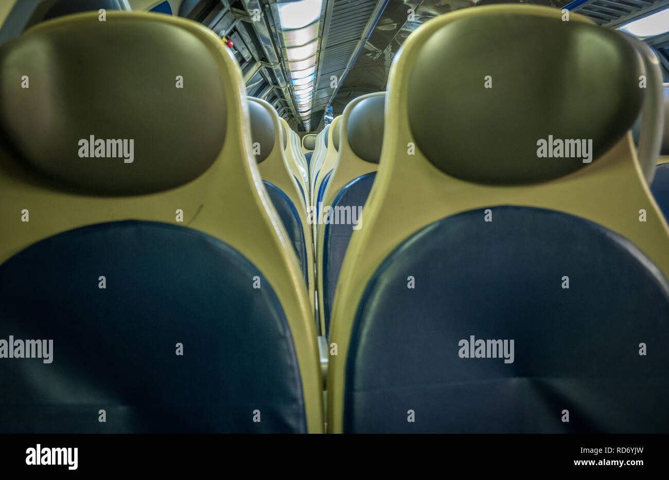 train seat couple no people inside station Stock Photo - Alamy