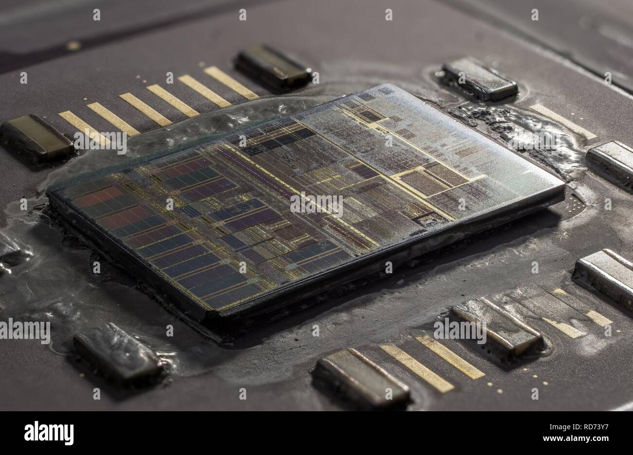 AMD K6 (Model6) 200ALYD ZS-DMap - Stack Stock Photo - Alamy