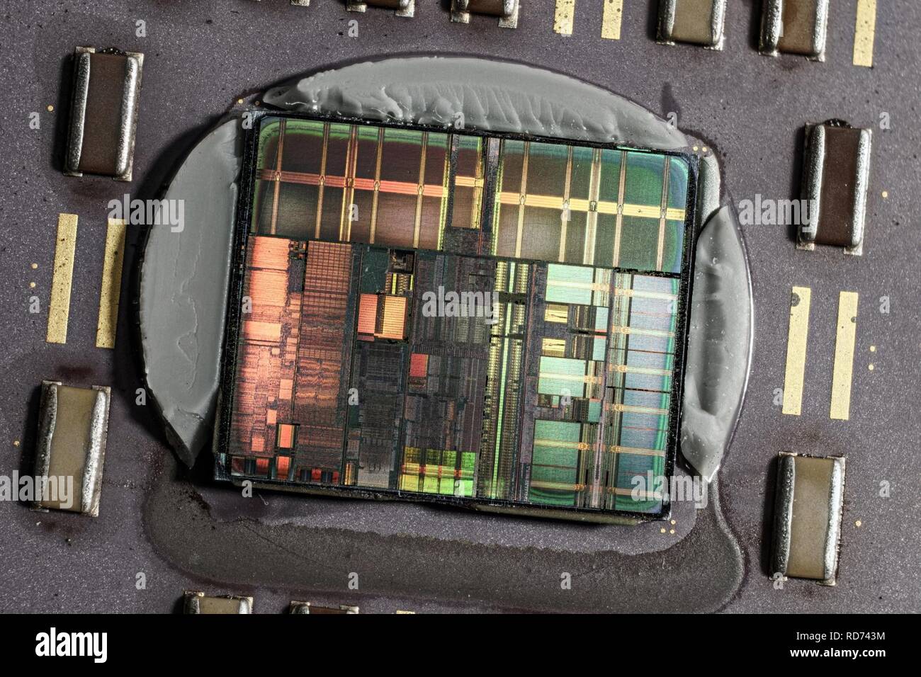 AMD K6-III Sharptooth(Model9) 400AHX Stack Stock Photo - Alamy