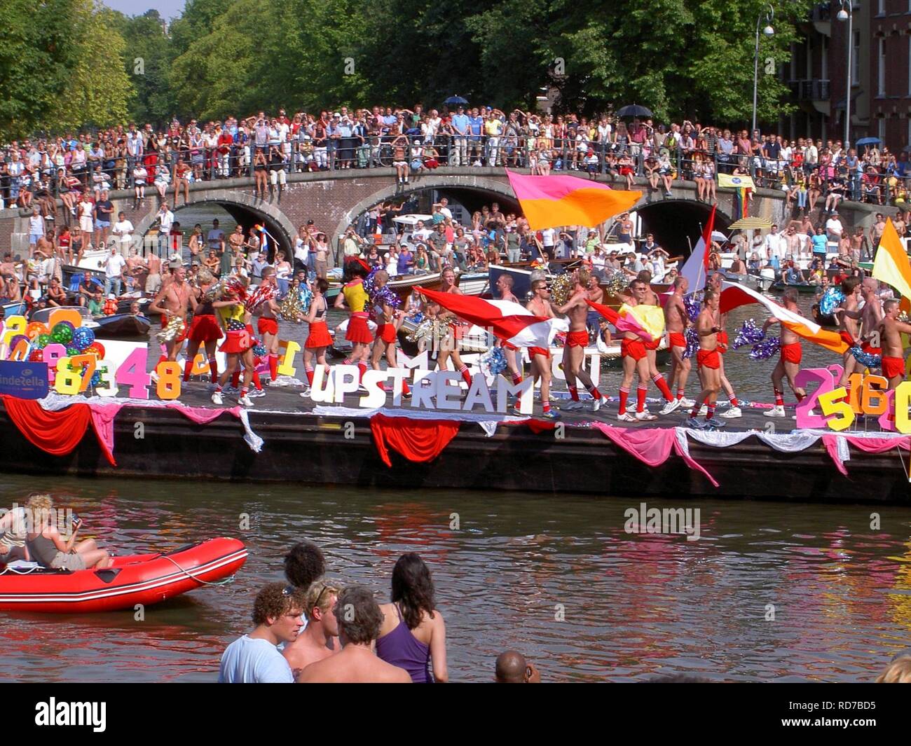 Amsterdam Gay Pride 2004, Canal parade -009 Stock Photo - Alamy