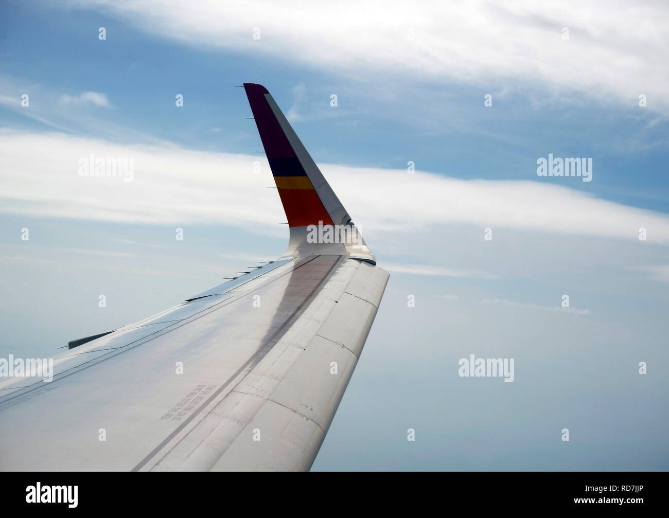 Tail fins airplanes hi-res stock photography and images - Alamy