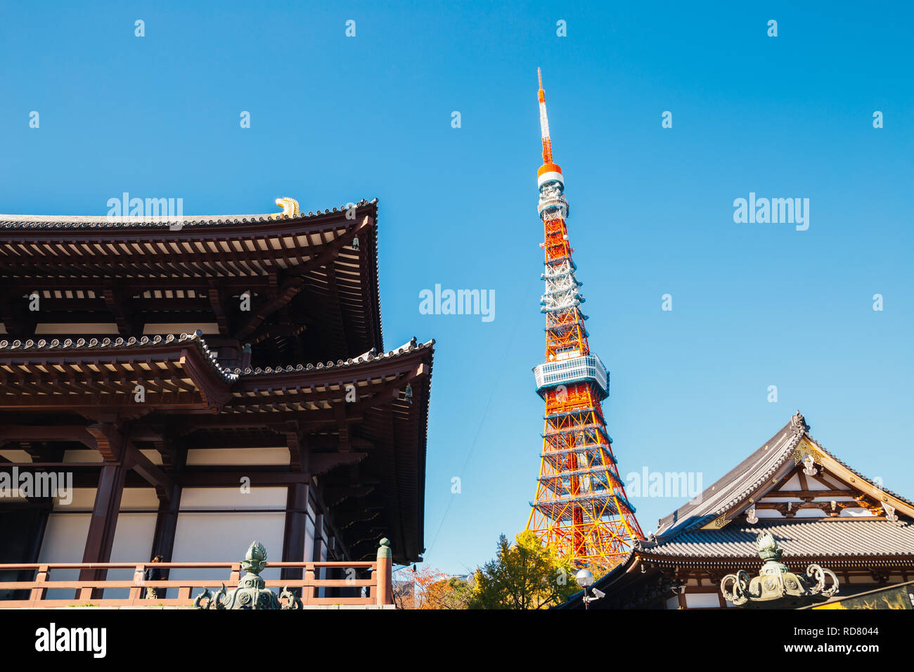 Zojoji Temple Roof High Resolution Stock Photography and Images - Alamy