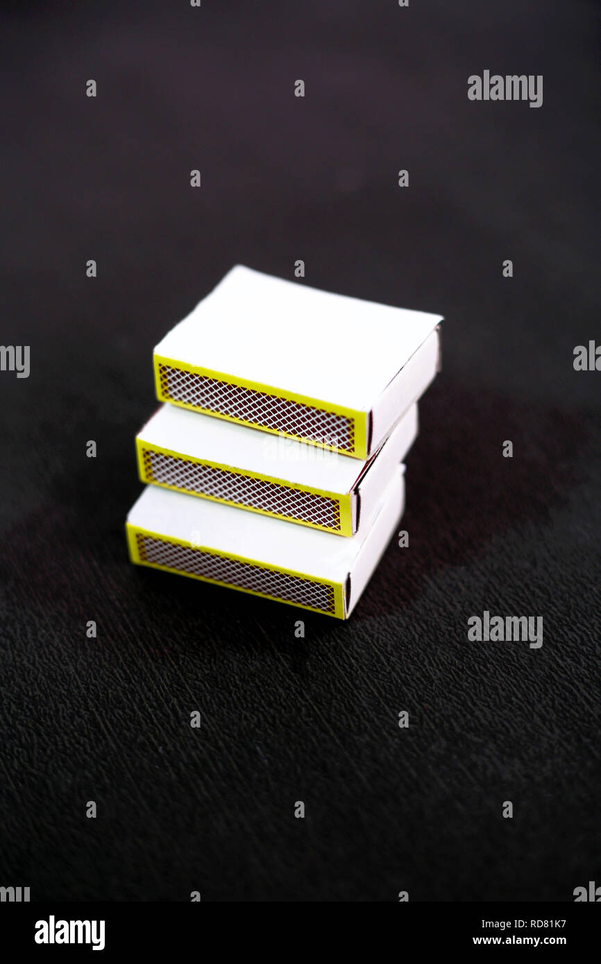 Match box hi-res stock photography and images - Alamy