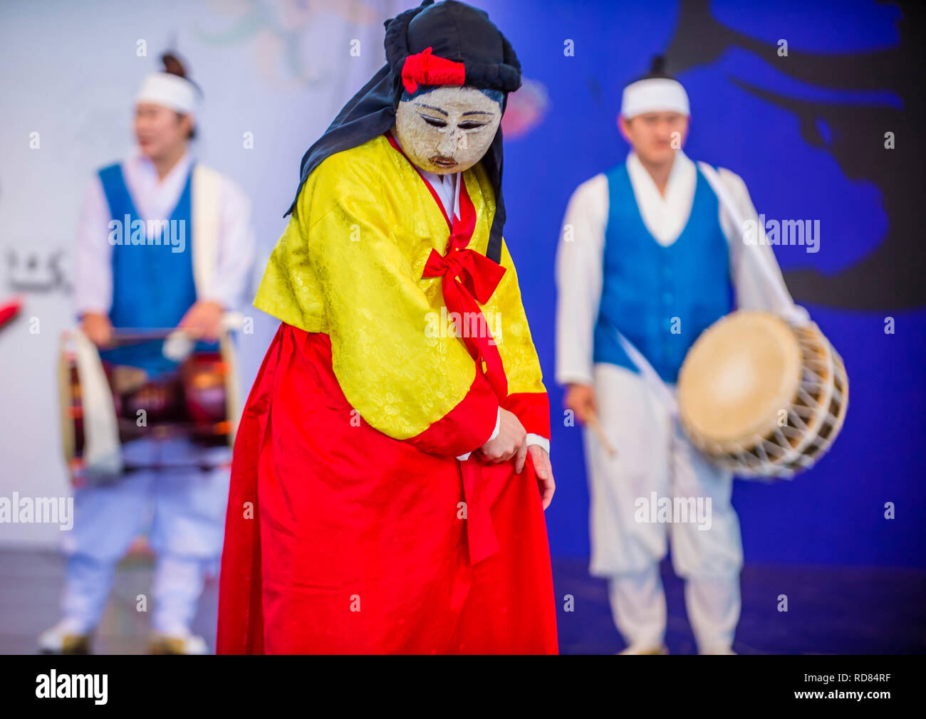 Actors performing the traditinal Korean Maskdance at Andong South Korea ...