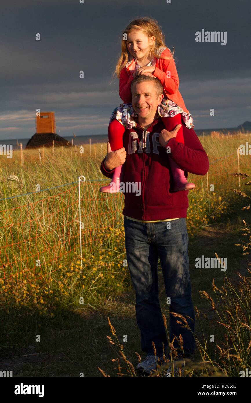 Father and daughter relaationship hi-res stock photography and images ...
