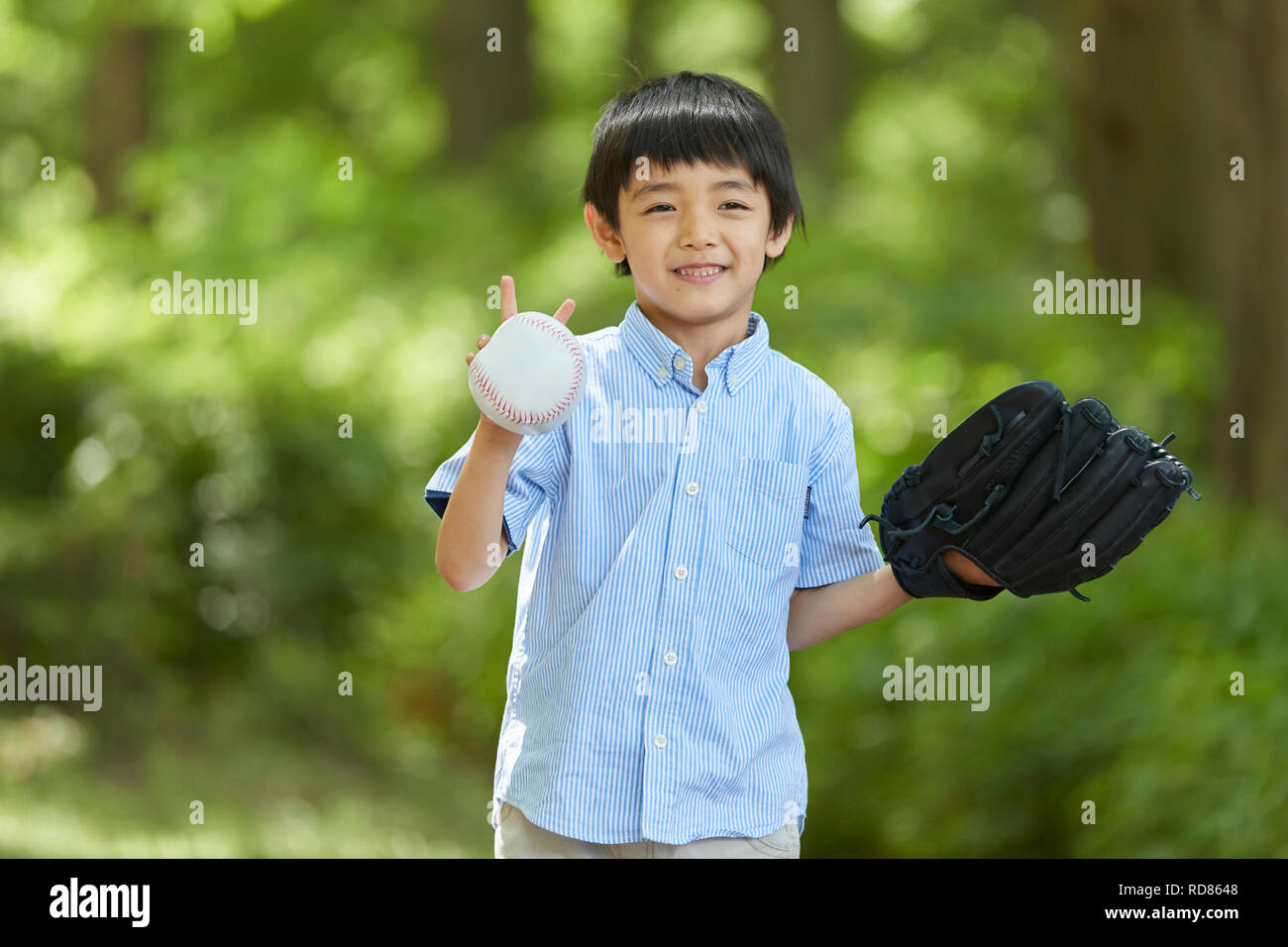 Children baseball japan hi-res stock photography and images - Alamy