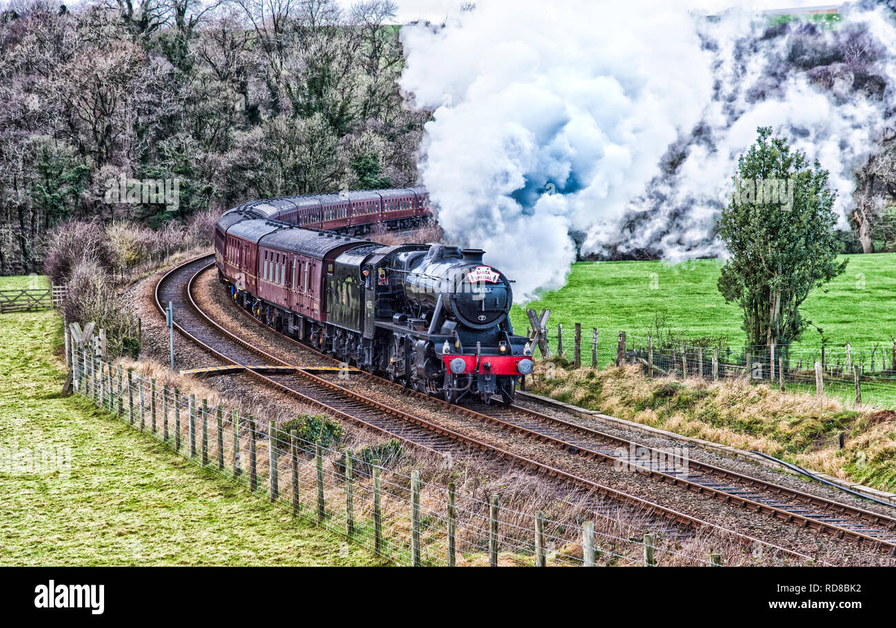 Lms black 5 class 8f 2 8 0 48151 hi-res stock photography and images ...