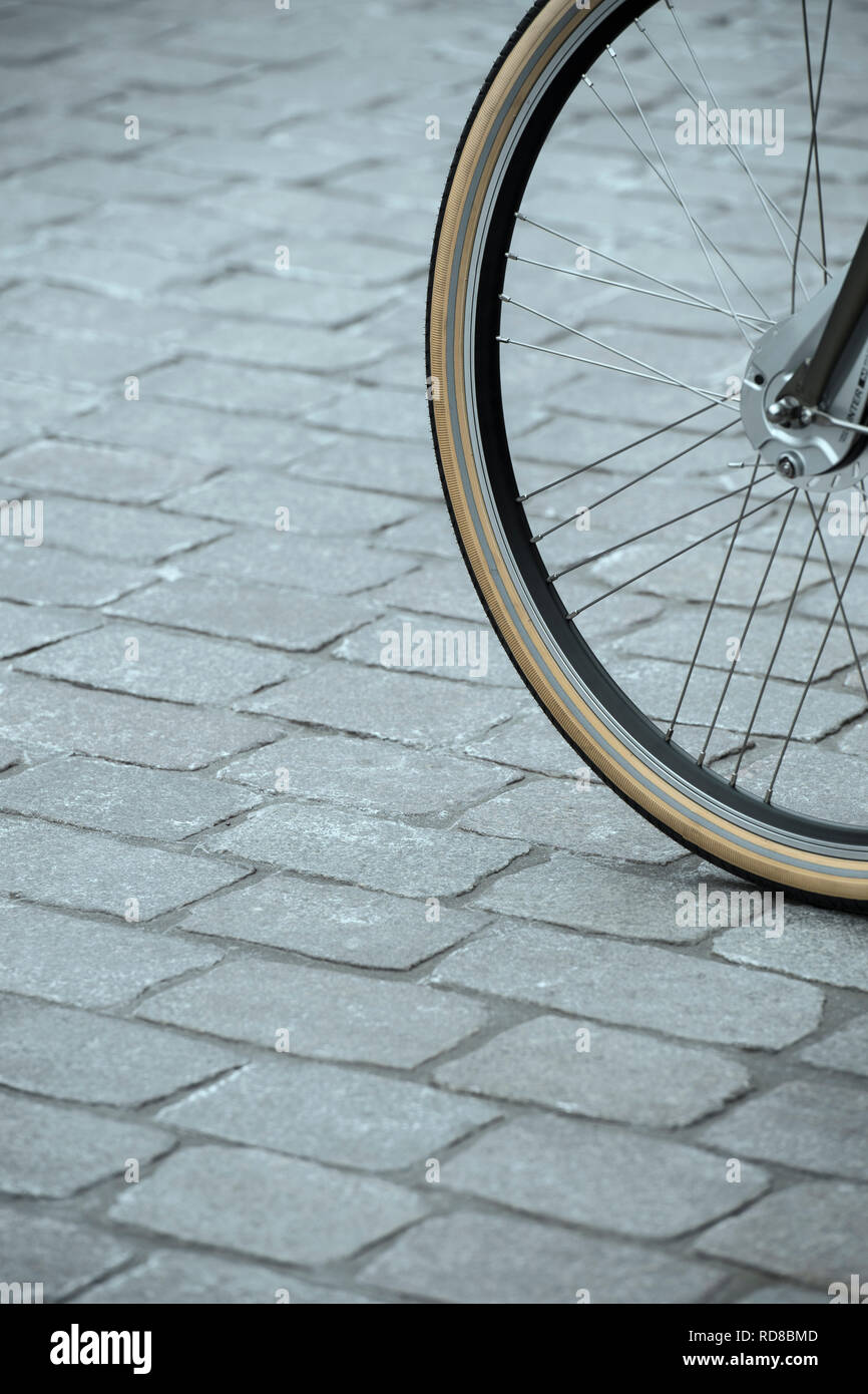 Detail of the front wheel of a bike Stock Photo - Alamy