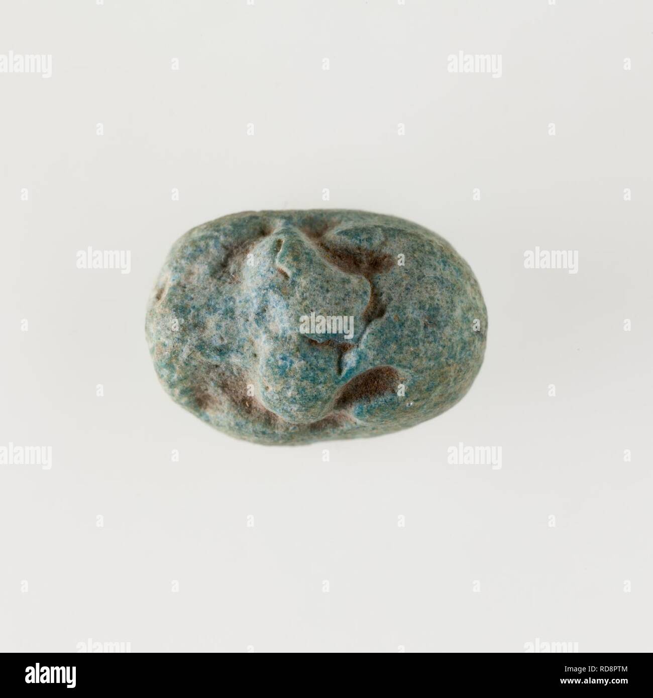 Animal amulet hi-res stock photography and images - Alamy