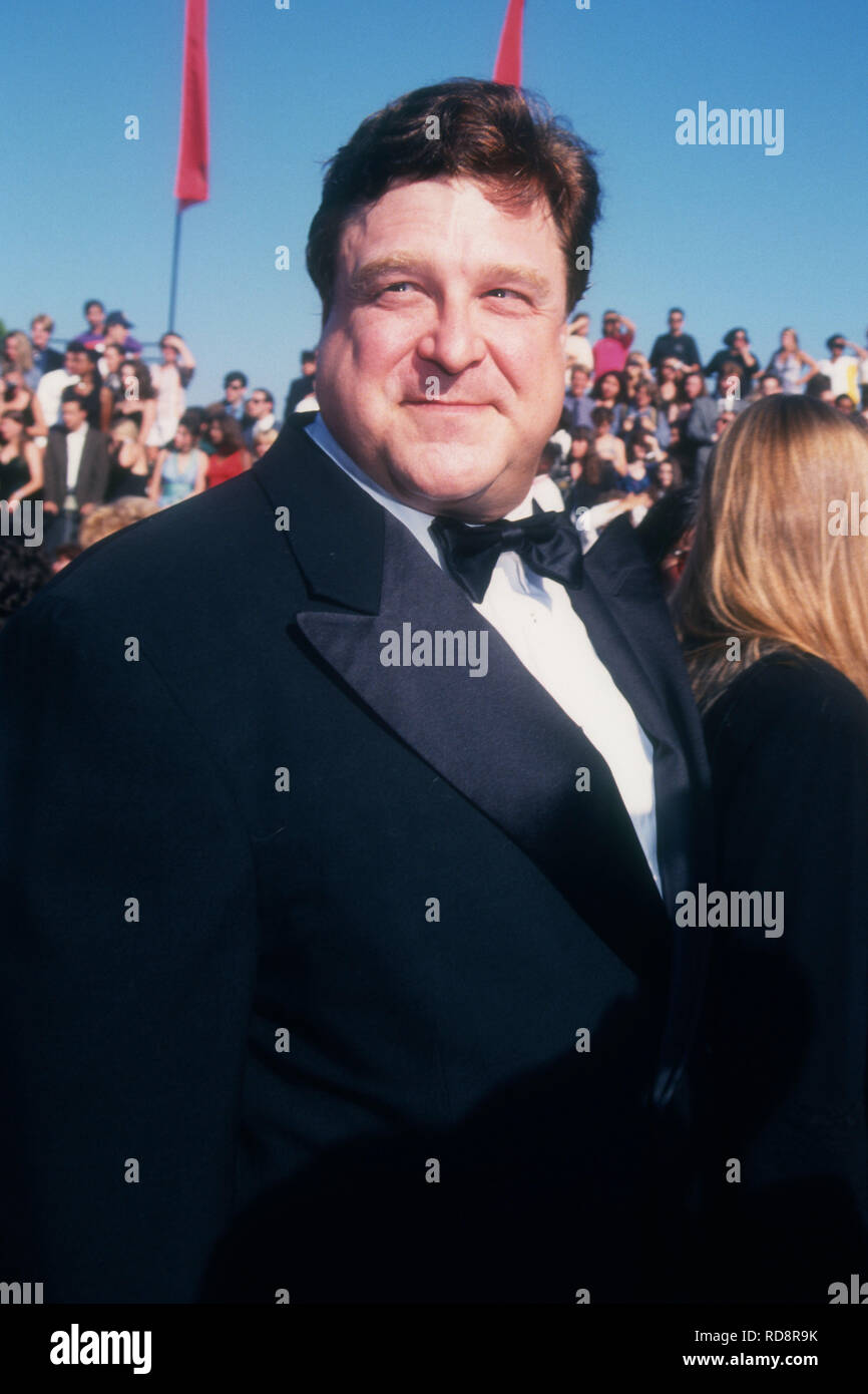 Roseanne and john goodman hi-res stock photography and images - Alamy