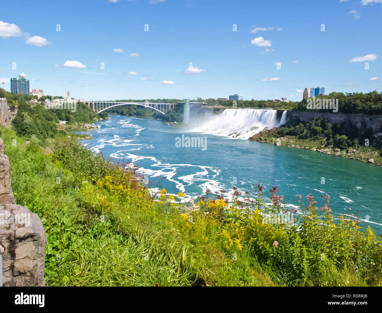 Niagara Falls, a complex of waterfalls on the Niagara River Stock Photo ...