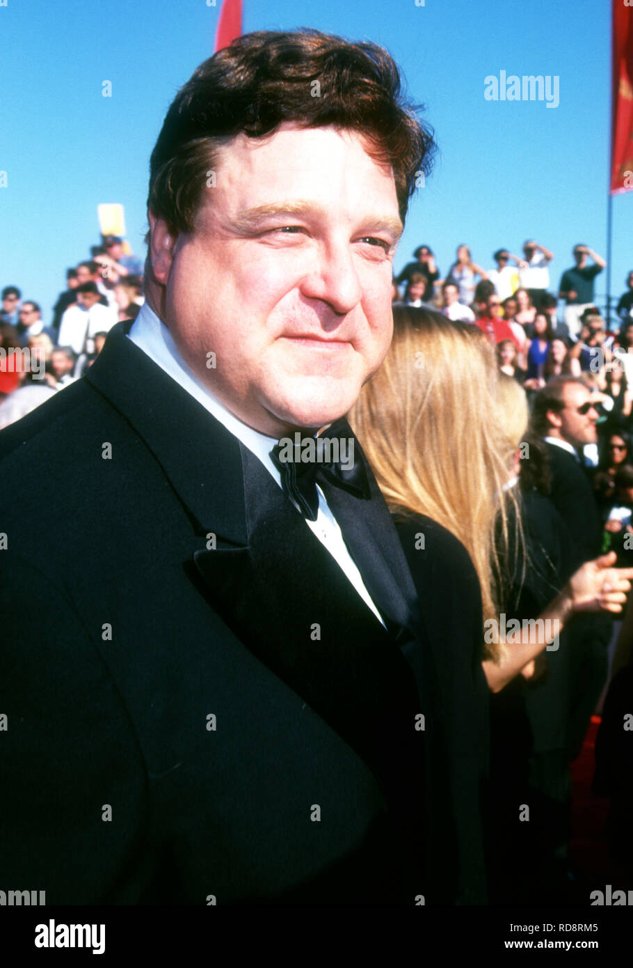 Roseanne tv john goodman hi-res stock photography and images - Alamy