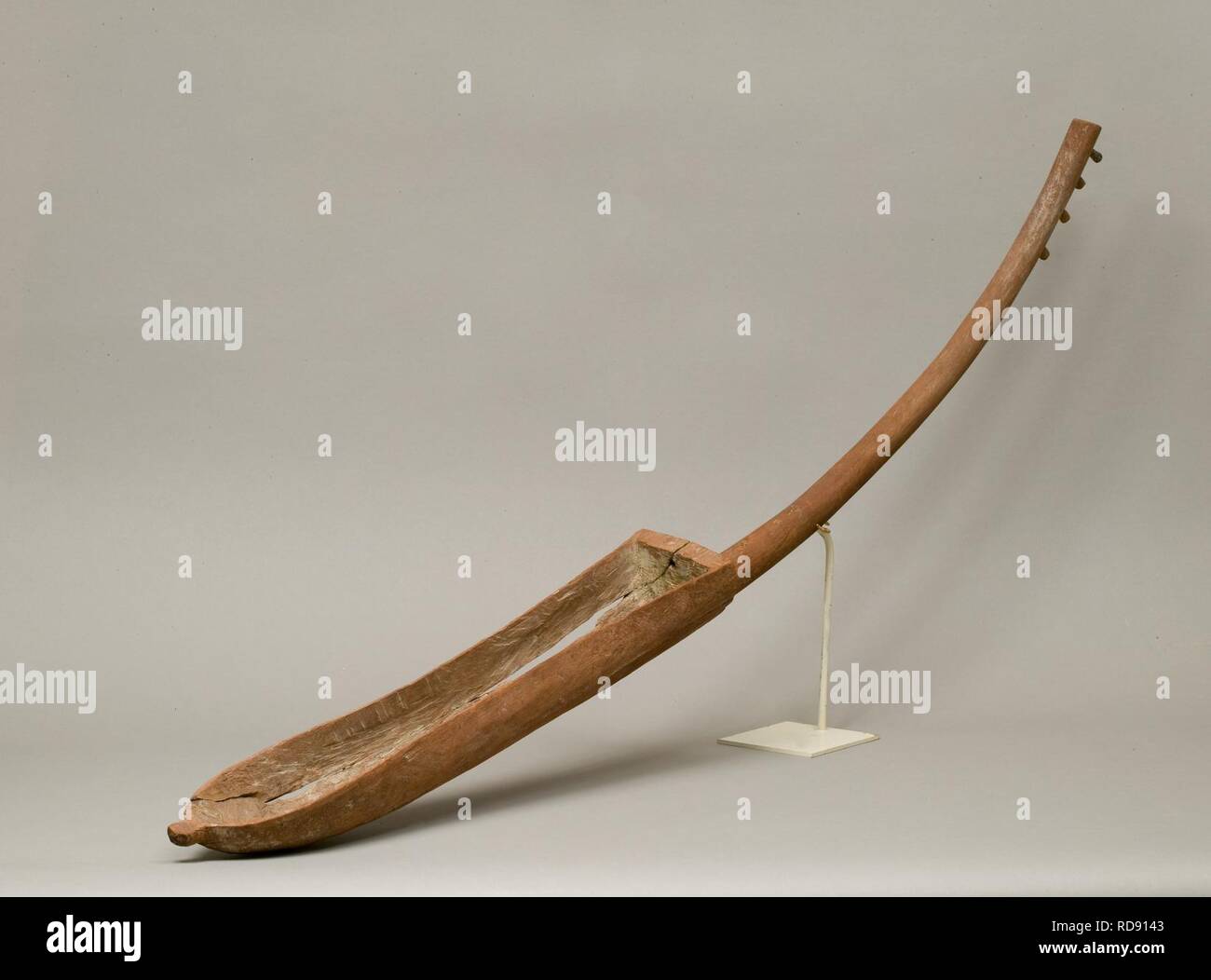 Egyptian harp hi-res stock photography and images - Alamy