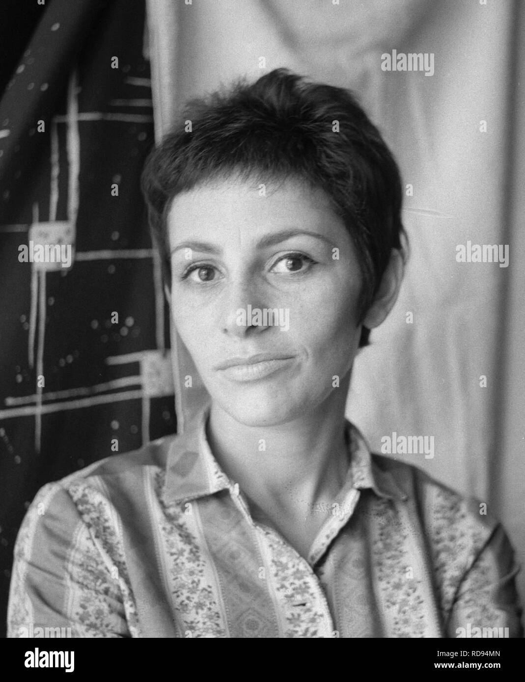 Ann burton hi-res stock photography and images - Alamy