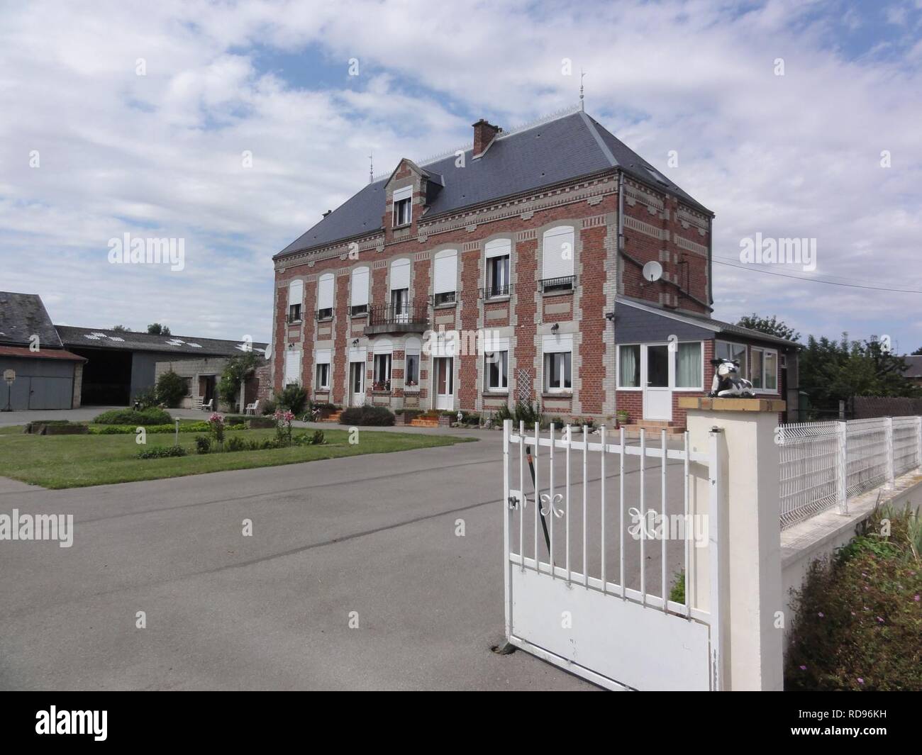 Annois hi-res stock photography and images - Alamy