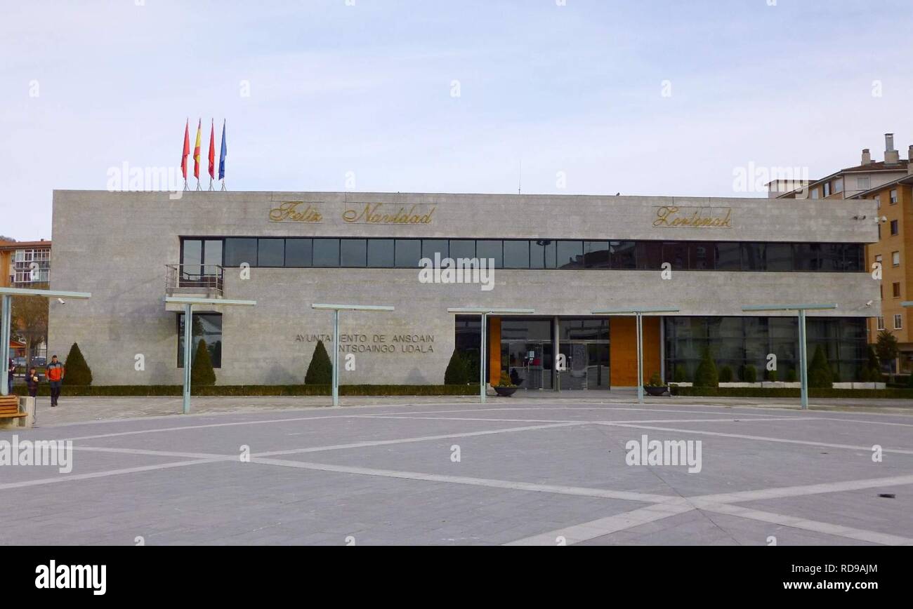 Ansoáin - Ayuntamiento 1 Stock Photo - Alamy