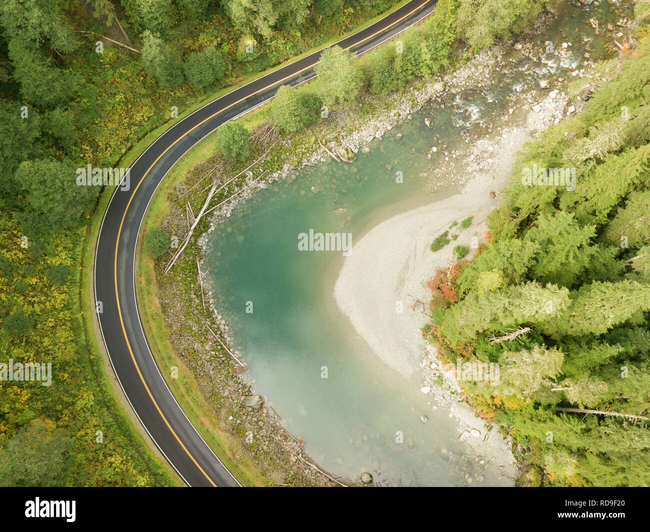 Mountain loop highway hi-res stock photography and images - Alamy