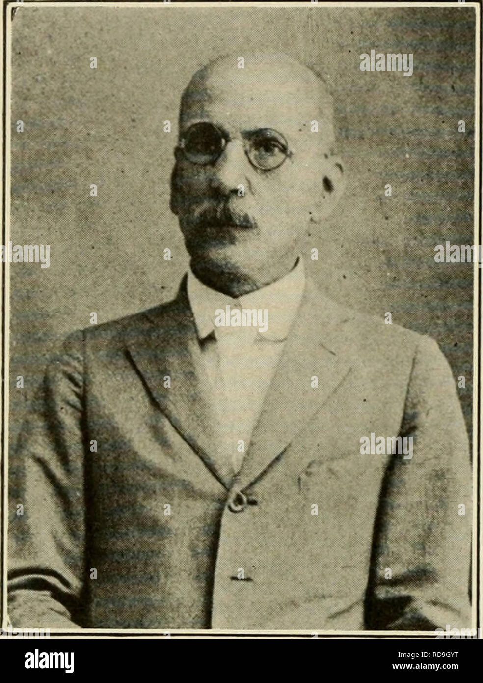 . The Cuba review. THE CUB A RE V IE W. 1922 to ask for protection of ...