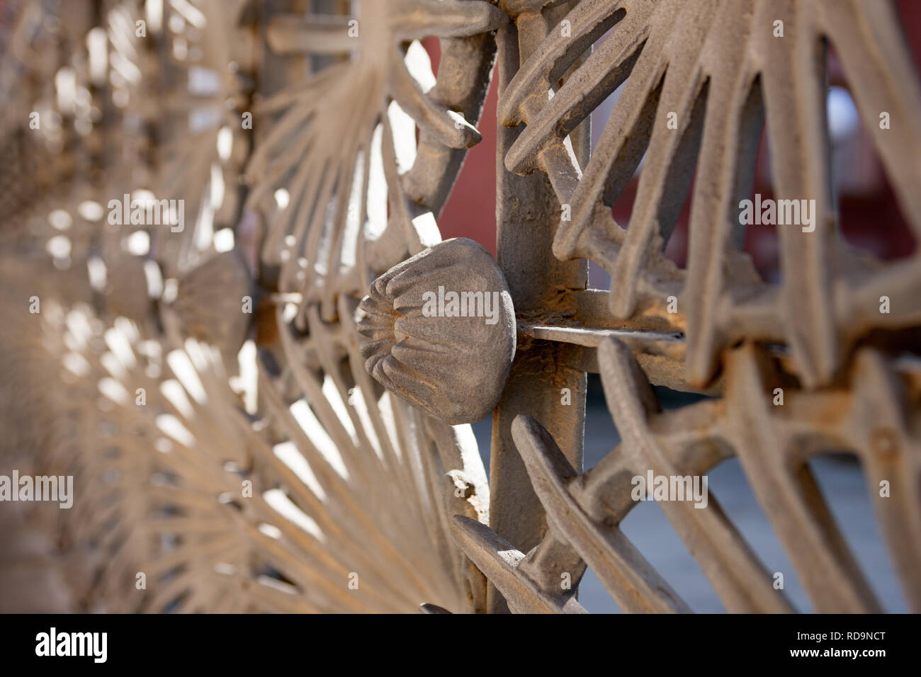 Ornate metal fence hi-res stock photography and images - Alamy