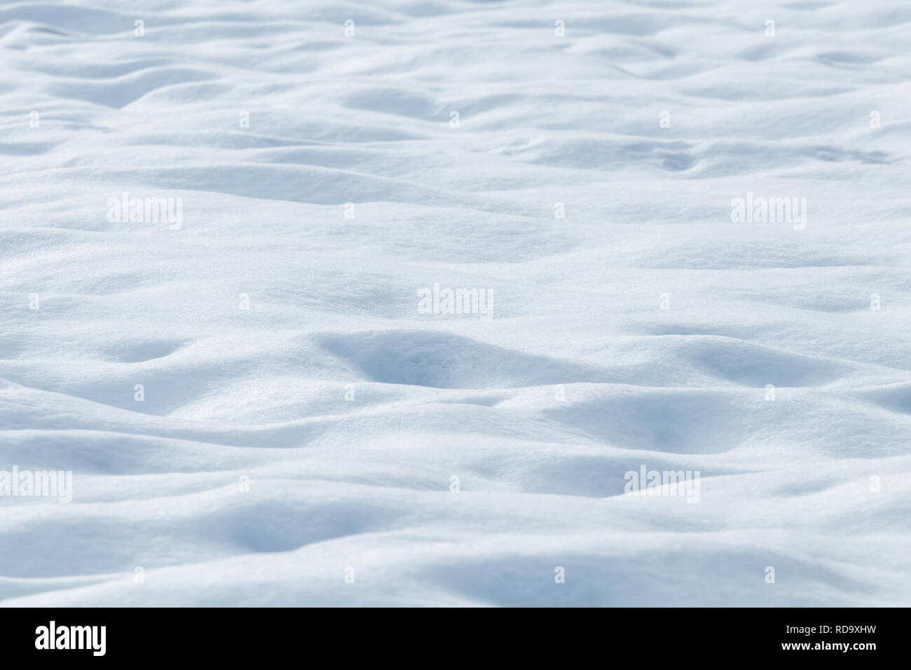 Deep snow drifts Winter background Stock Photo - Alamy