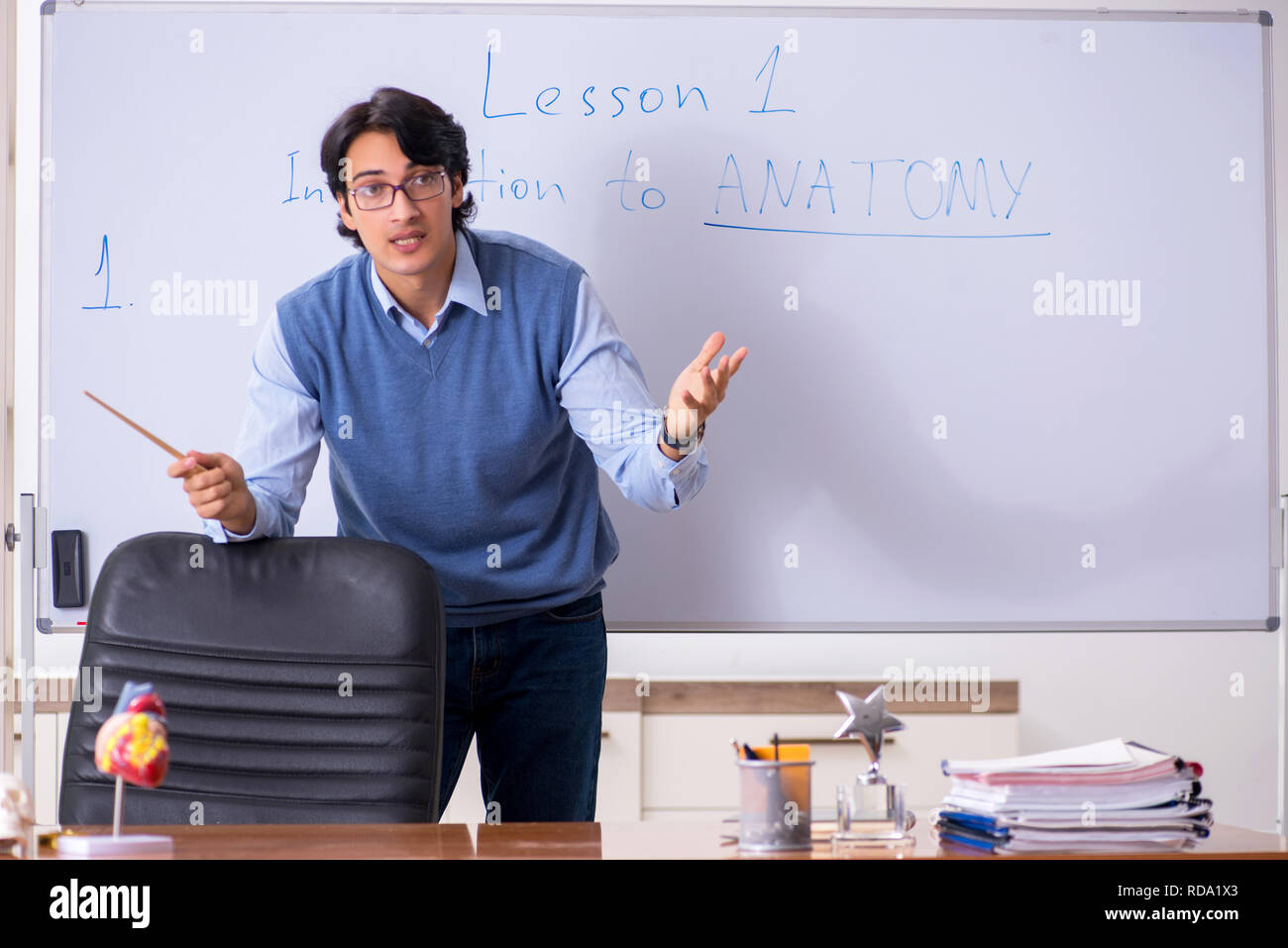 University lecturer introduction hi-res stock photography and images ...