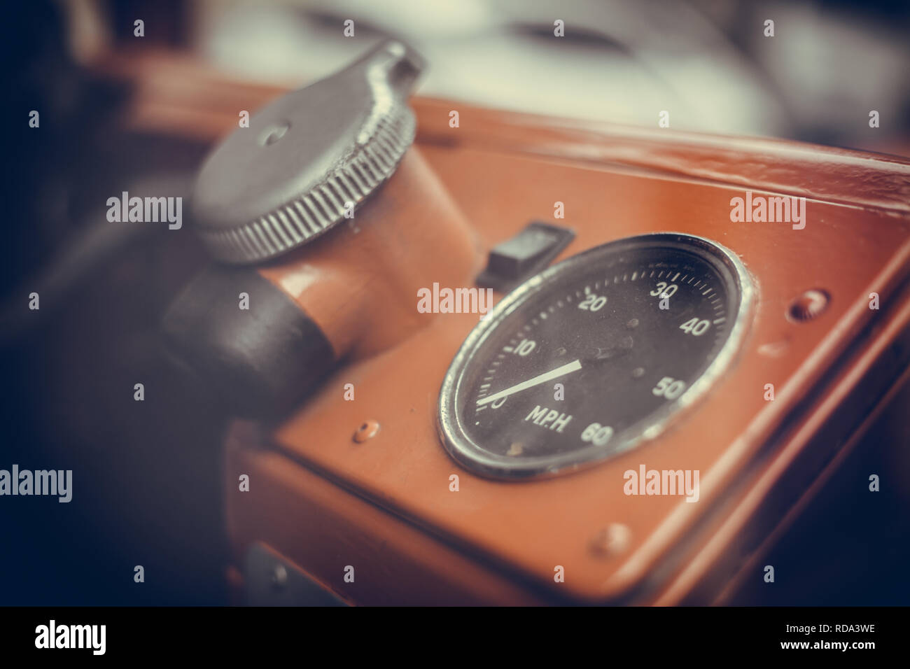 Speedometer vintage close up bus hi-res stock photography and images ...