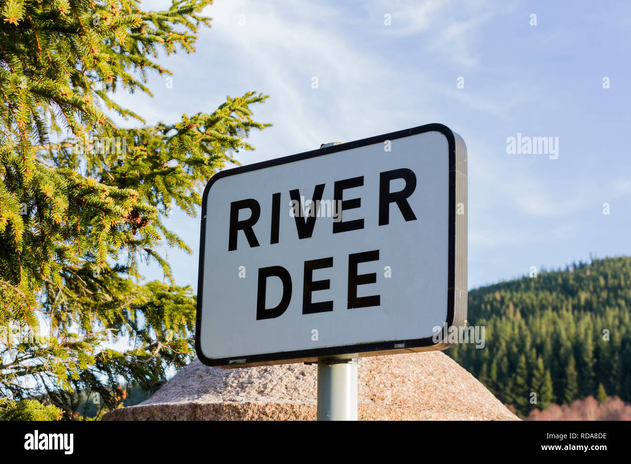 Signpost for the River Dee, Ballater, Scotland, UK Stock Photo - Alamy