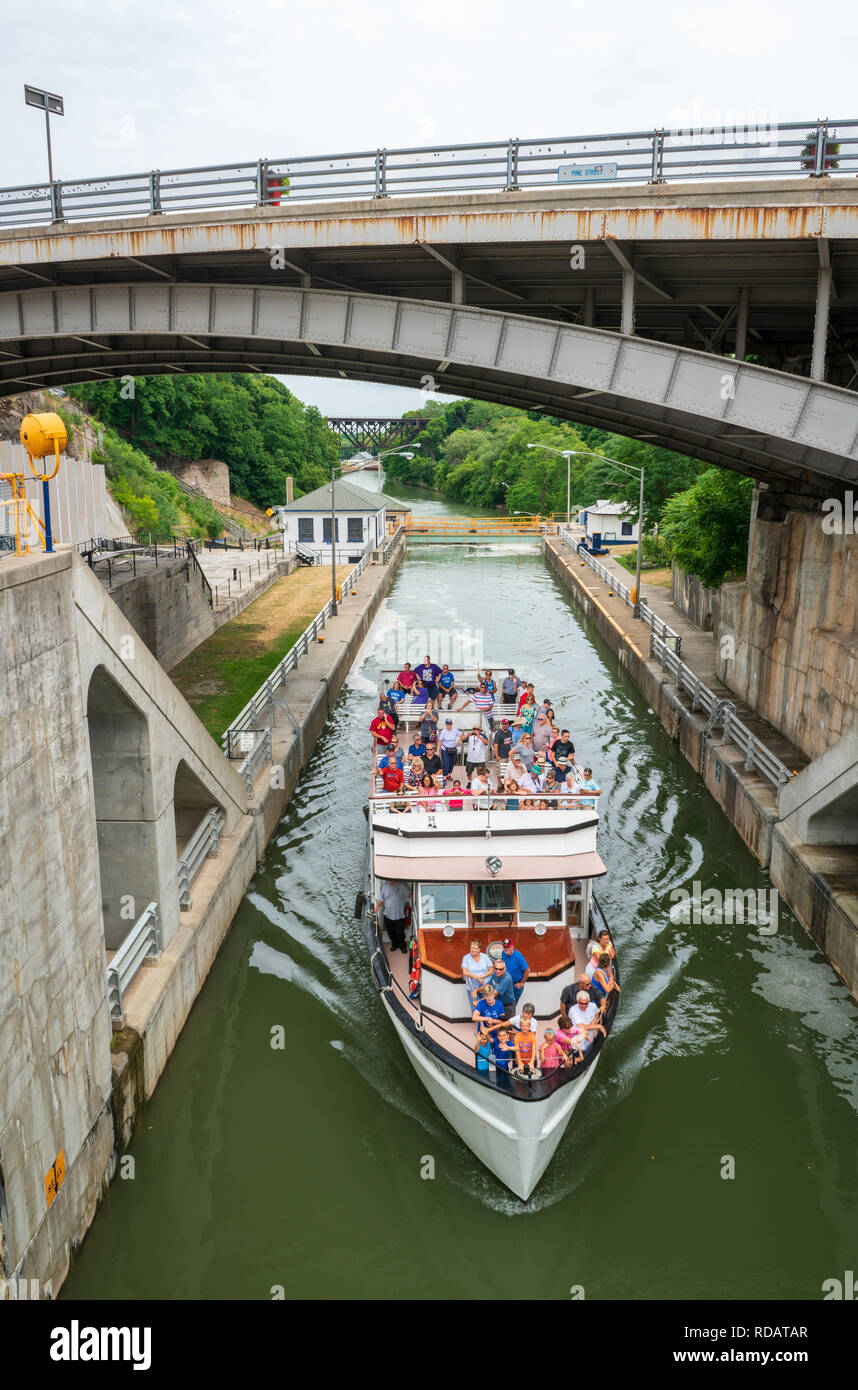 Erie Canel Museum and Locks along the river Stock Photo - Alamy