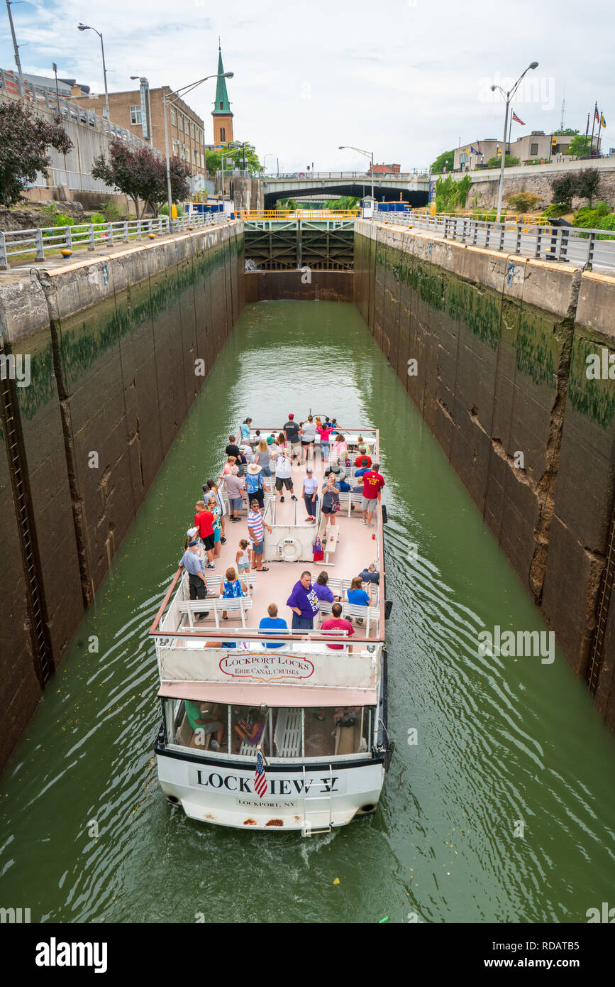 Canel Lock High Resolution Stock Photography and Images - Alamy