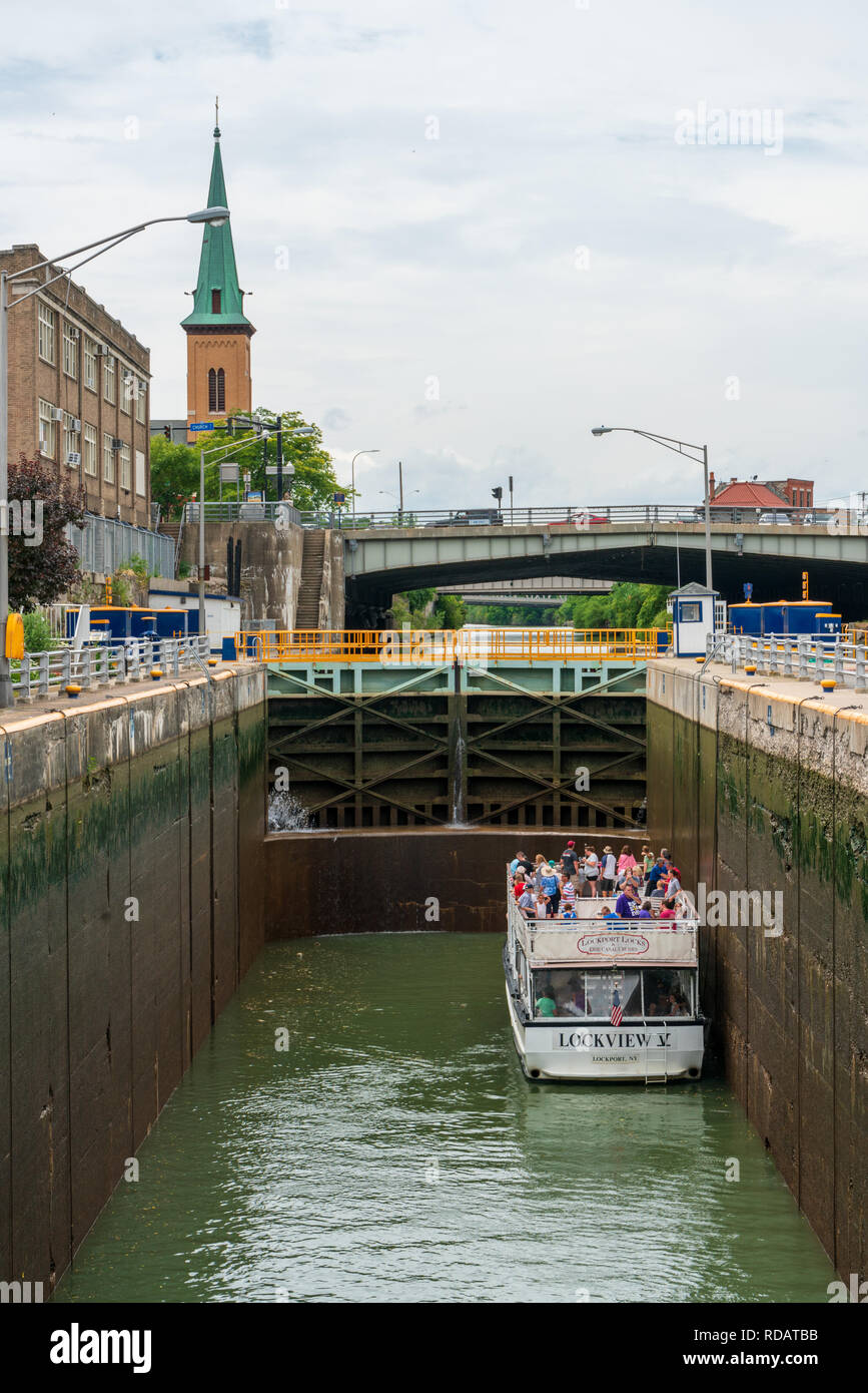 Erie Canel Museum and Locks along the river Stock Photo - Alamy