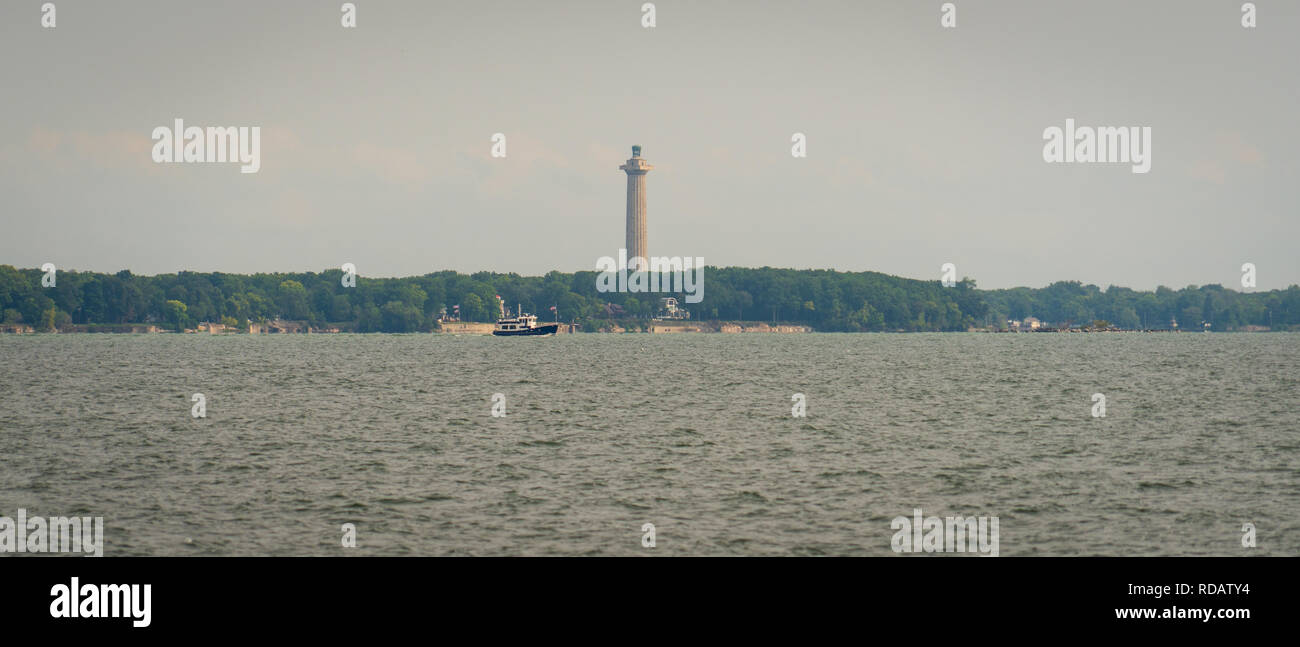 Perrys victory monument hi-res stock photography and images - Alamy