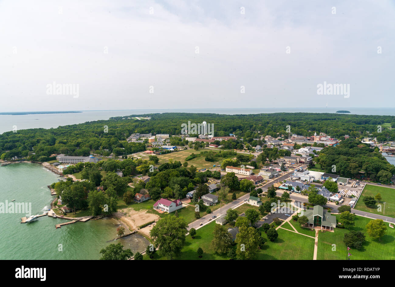 Historic Perry's Victory International Peace Memorial in Ohio's Put-in ...