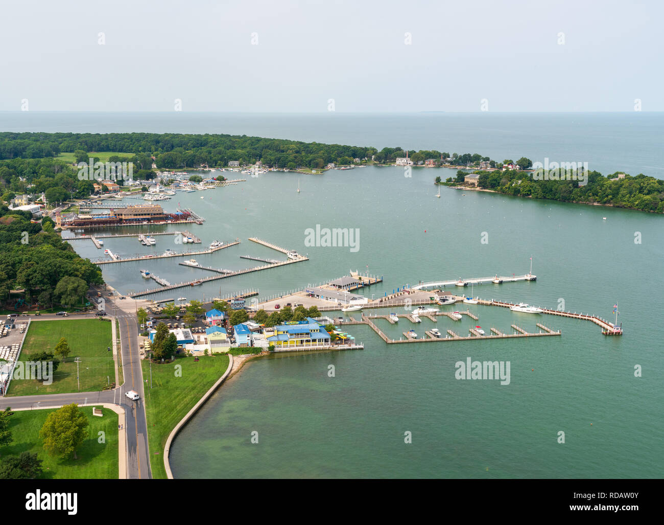 Perrys victory monument hi-res stock photography and images - Alamy