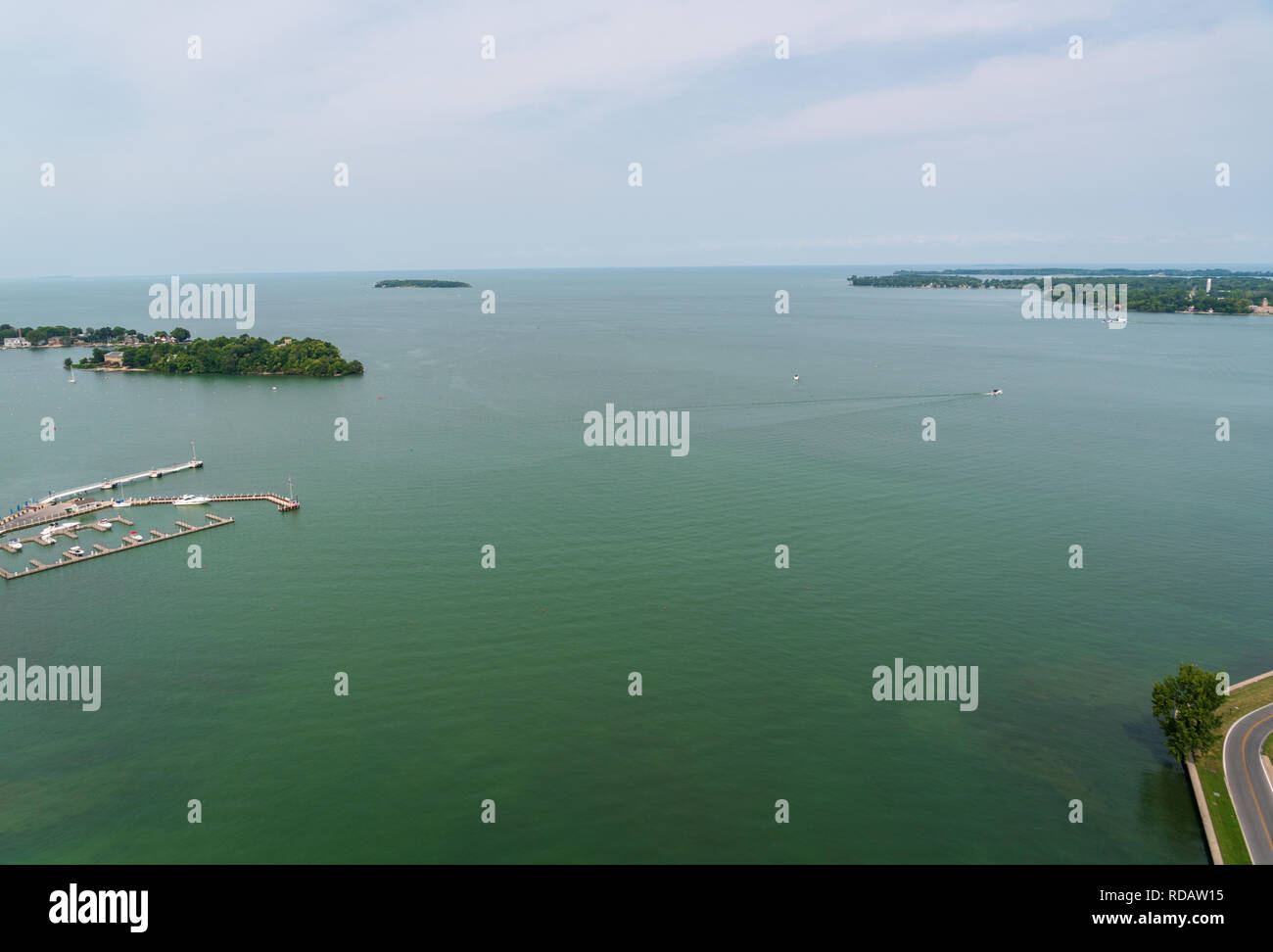 Historic Perry's Victory International Peace Memorial in Ohio's Put-in ...