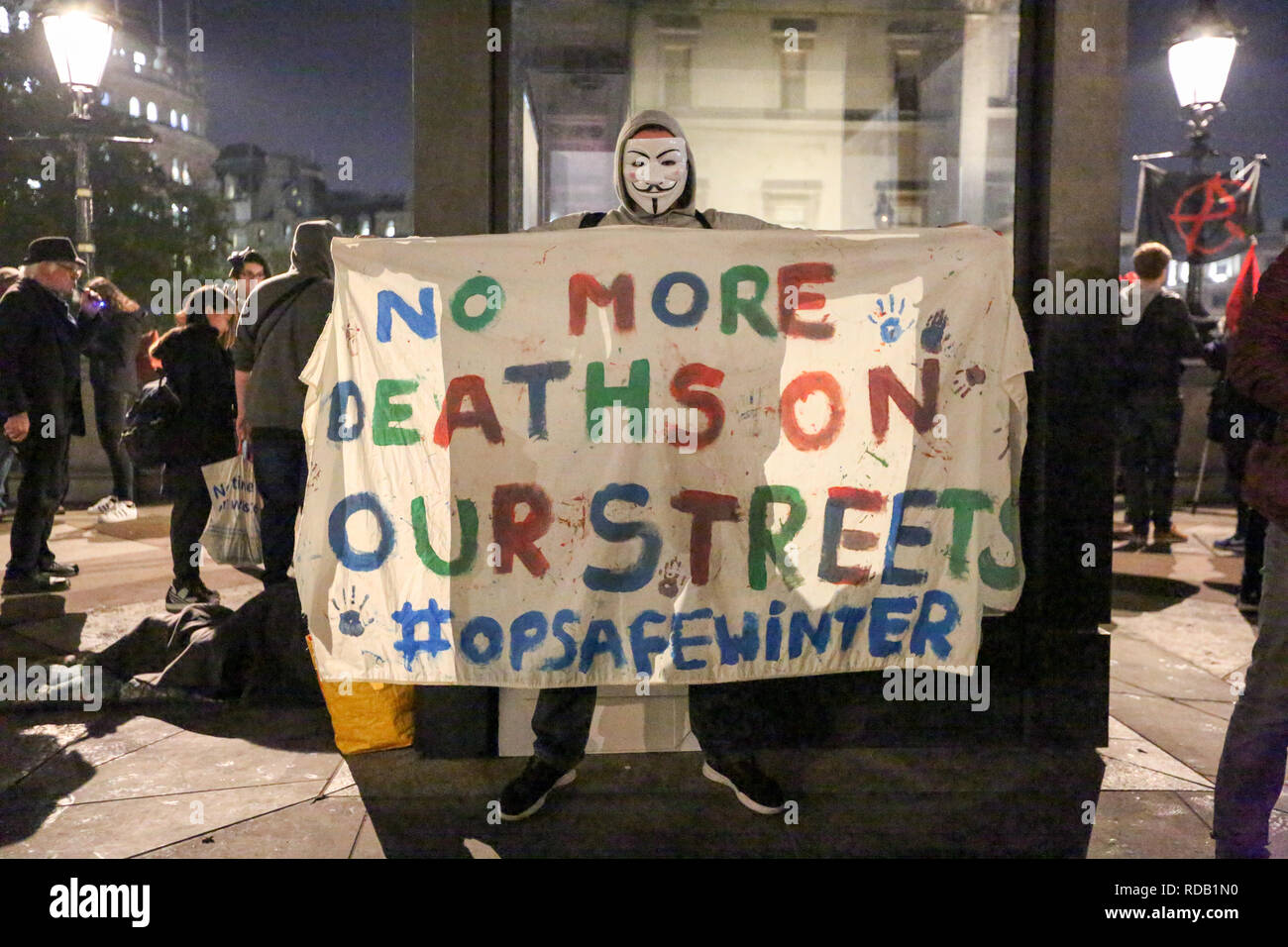 Anonymous protest hi-res stock photography and images - Alamy