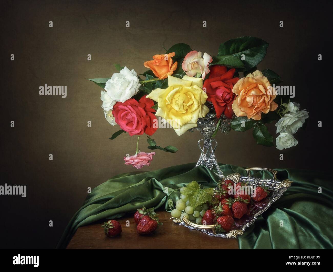 Still life with bouquet of garden roses Stock Photo - Alamy