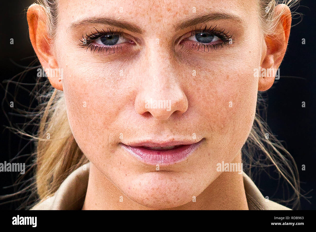 Poppy delevingne hi-res stock photography and images - Alamy