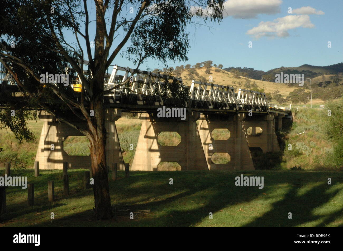 Bridge of allan village hi-res stock photography and images - Alamy