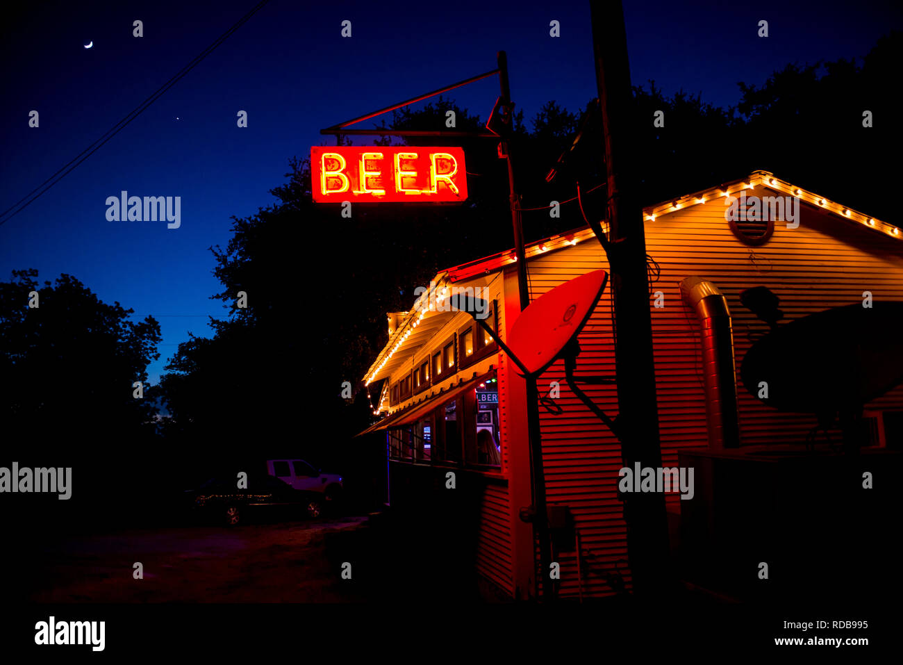 Neon beer sign, Albert's Icehouse Texas USA Stock Photo - Alamy