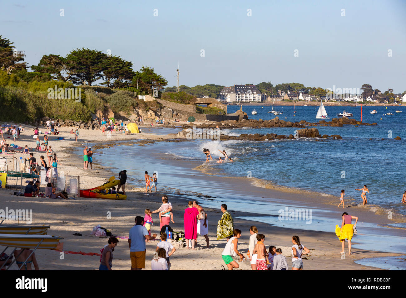 Carnac (Brittany, north-western France): "plage de Legenese" beach ...
