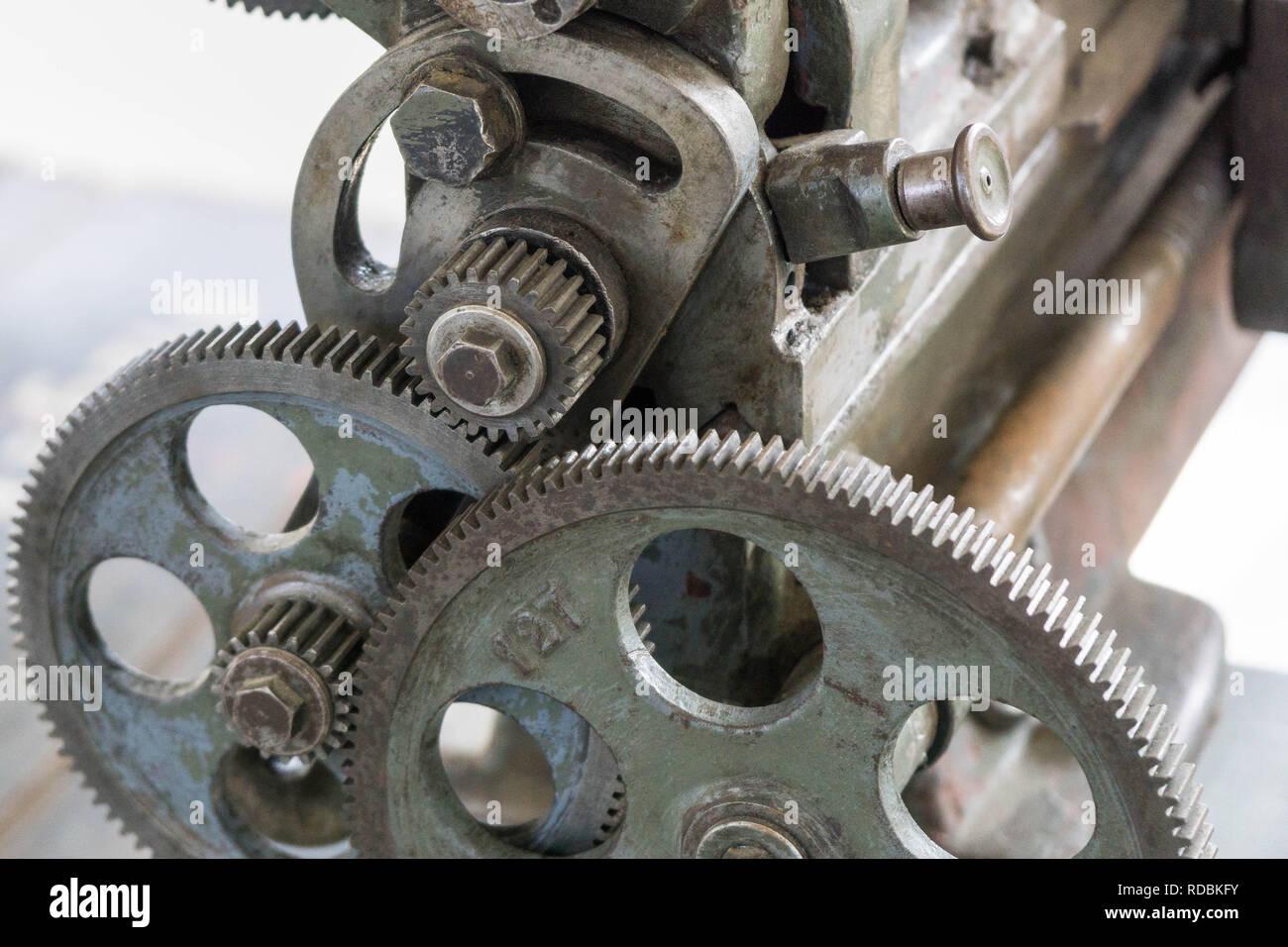 Drive pinion gear box hi-res stock photography and images - Alamy