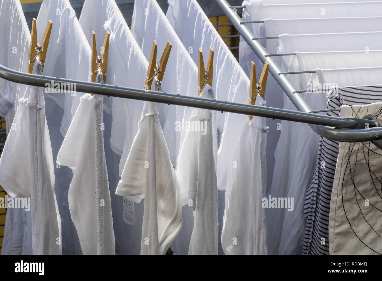Laundry at a clothes line Stock Photo - Alamy