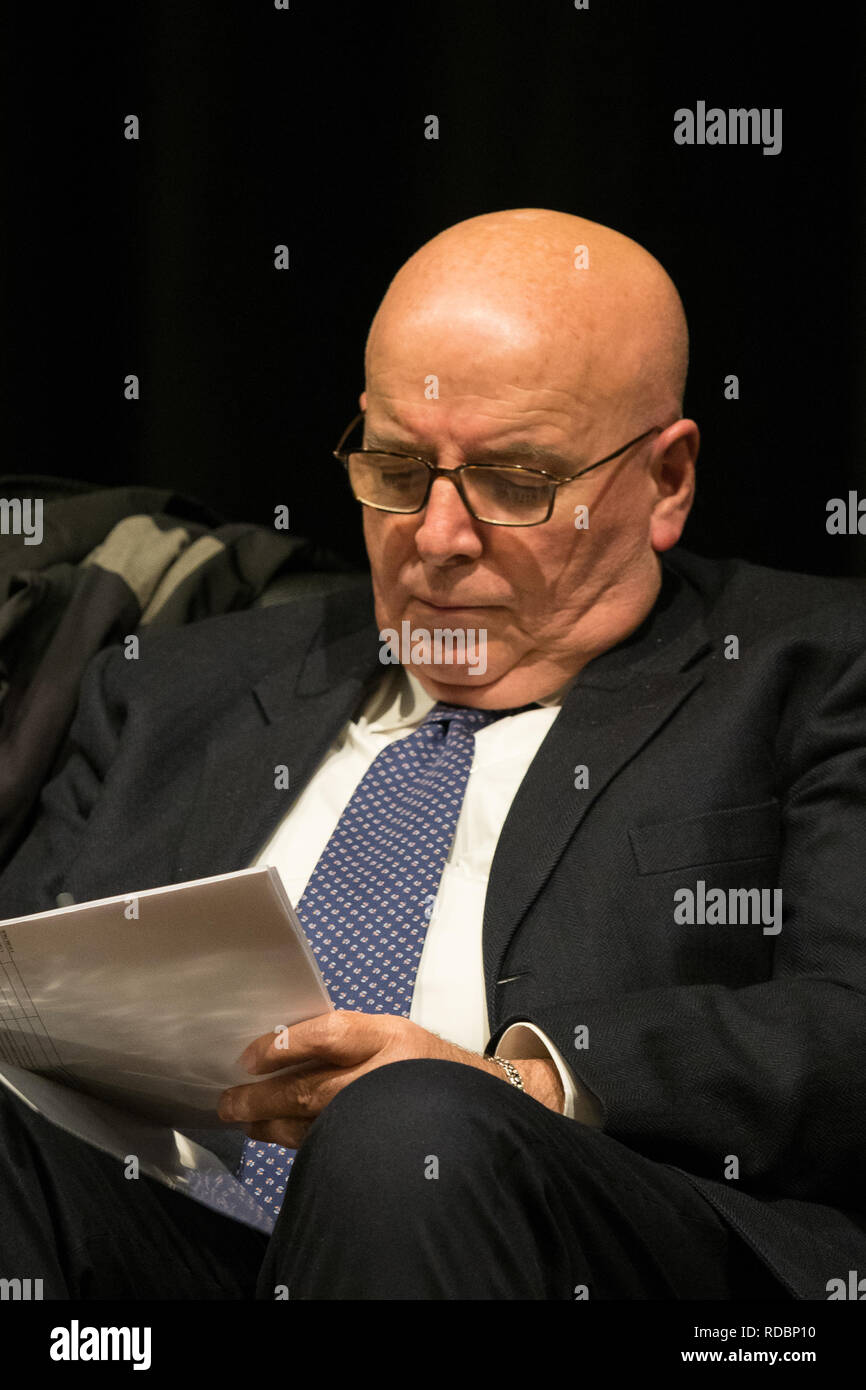 Mario oliverio hi-res stock photography and images - Alamy